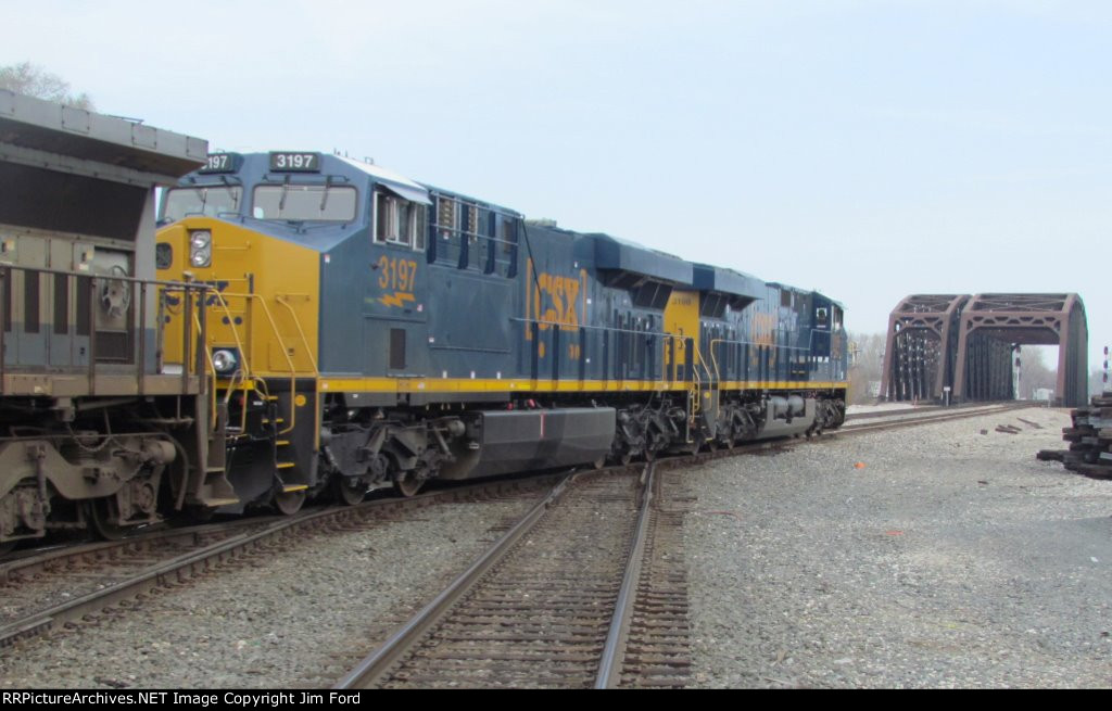 CSXT 3197